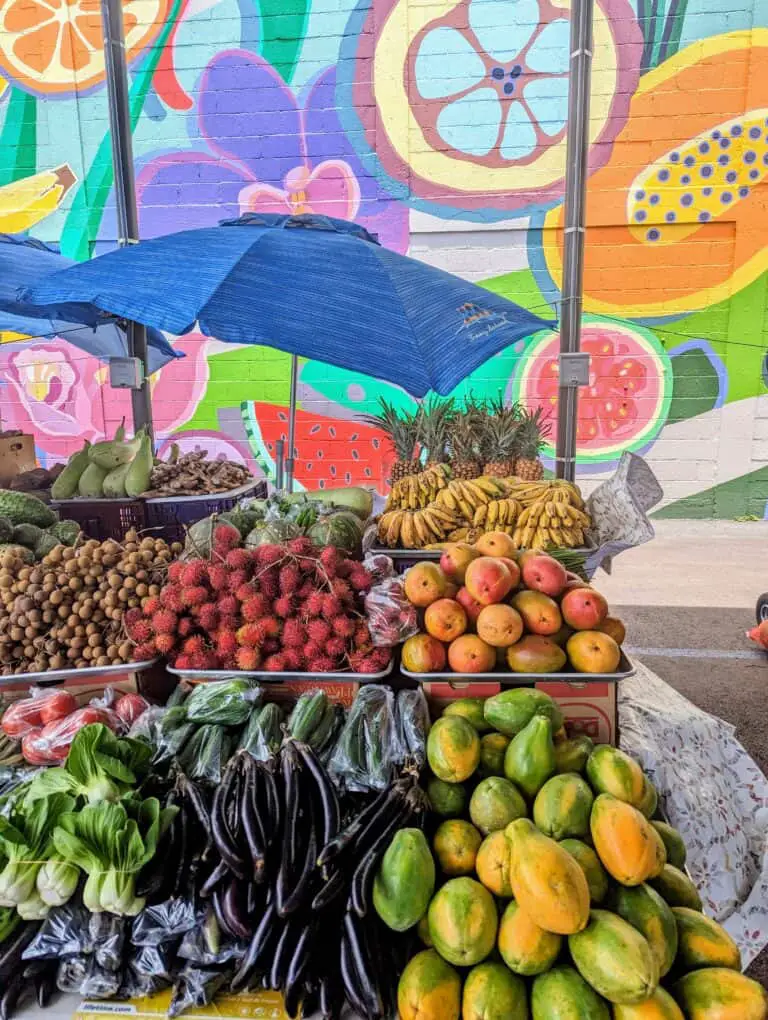 17 Varieties of Fruit in Hawaii You Simply Must Try